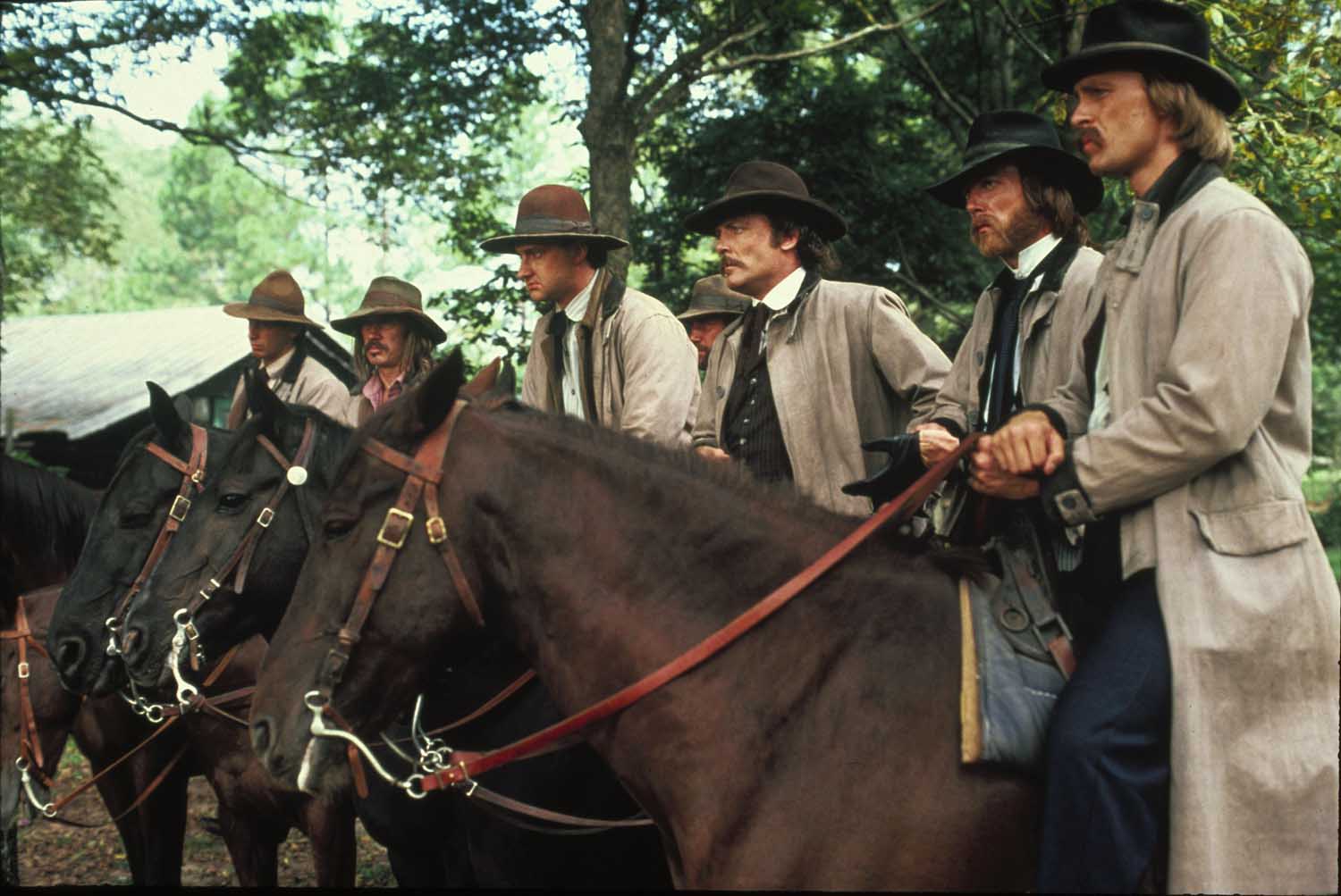 Screenshot from The Long Riders. IMO the best Jesse James movie. : r ...